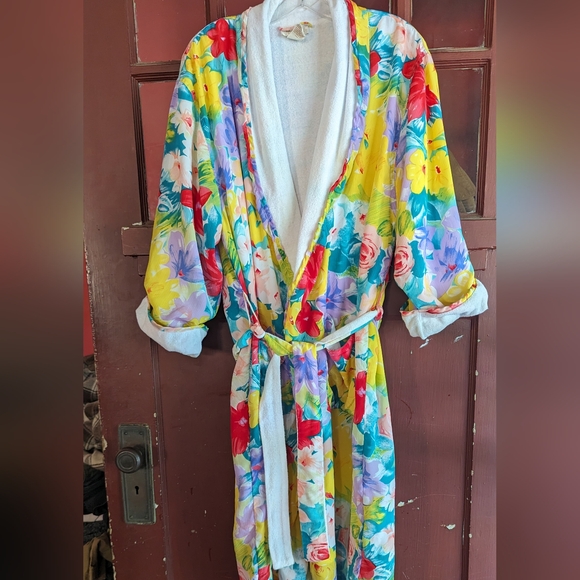 Victoria's Secret | Intimates & Sleepwear | Vintage Vs Gold Label Terry ...